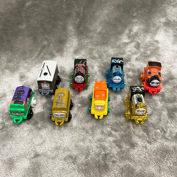 Thomas & Friends | Toys | Thomas The Train Friends Mini Trains Lot Of 8 ...